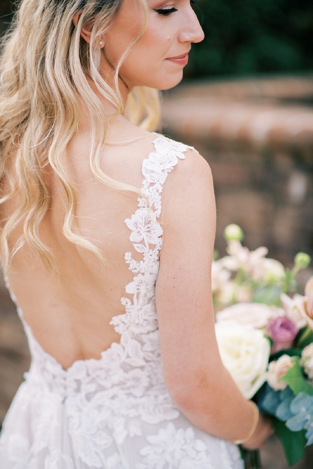 Lacey's Bridal Portraits at the Sutherland | Meghan Rose Photography