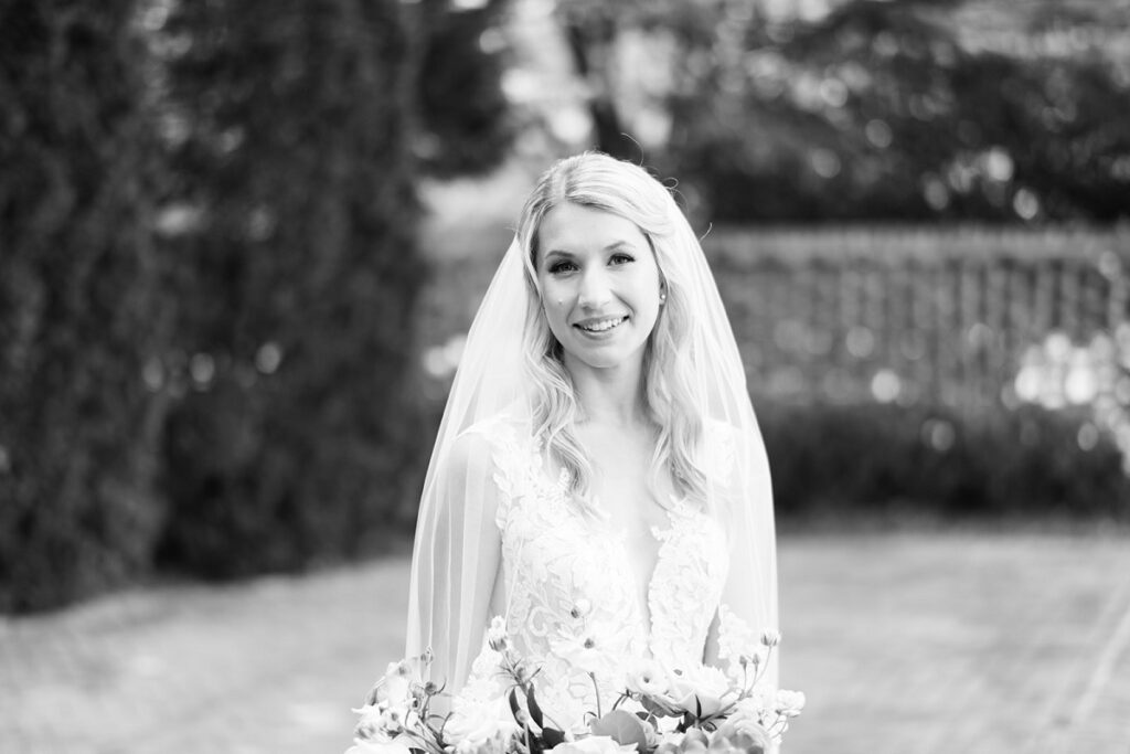 Lacey's Bridal Portraits at the Sutherland | Meghan Rose Photography