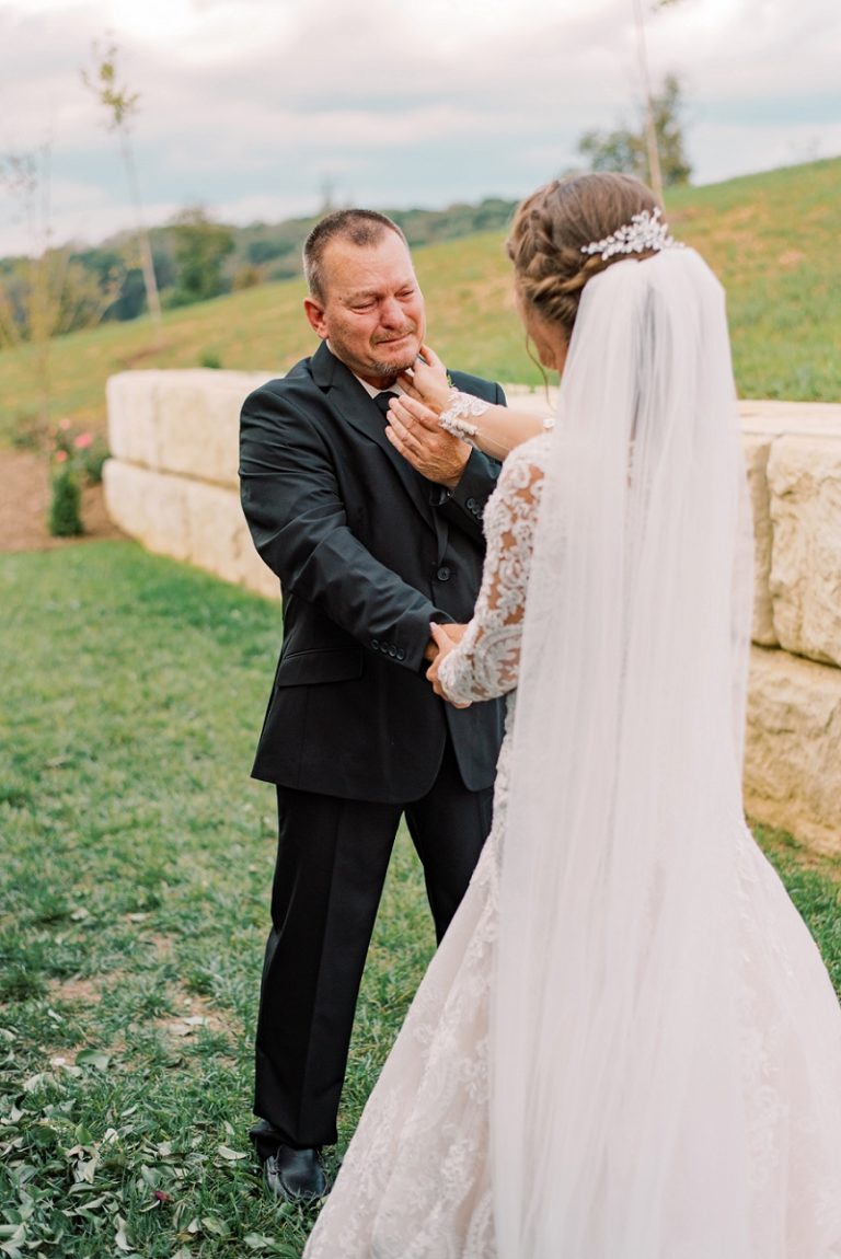 Winter Wood Farm Wedding | Kasi + Micah | Meghan Rose Photography